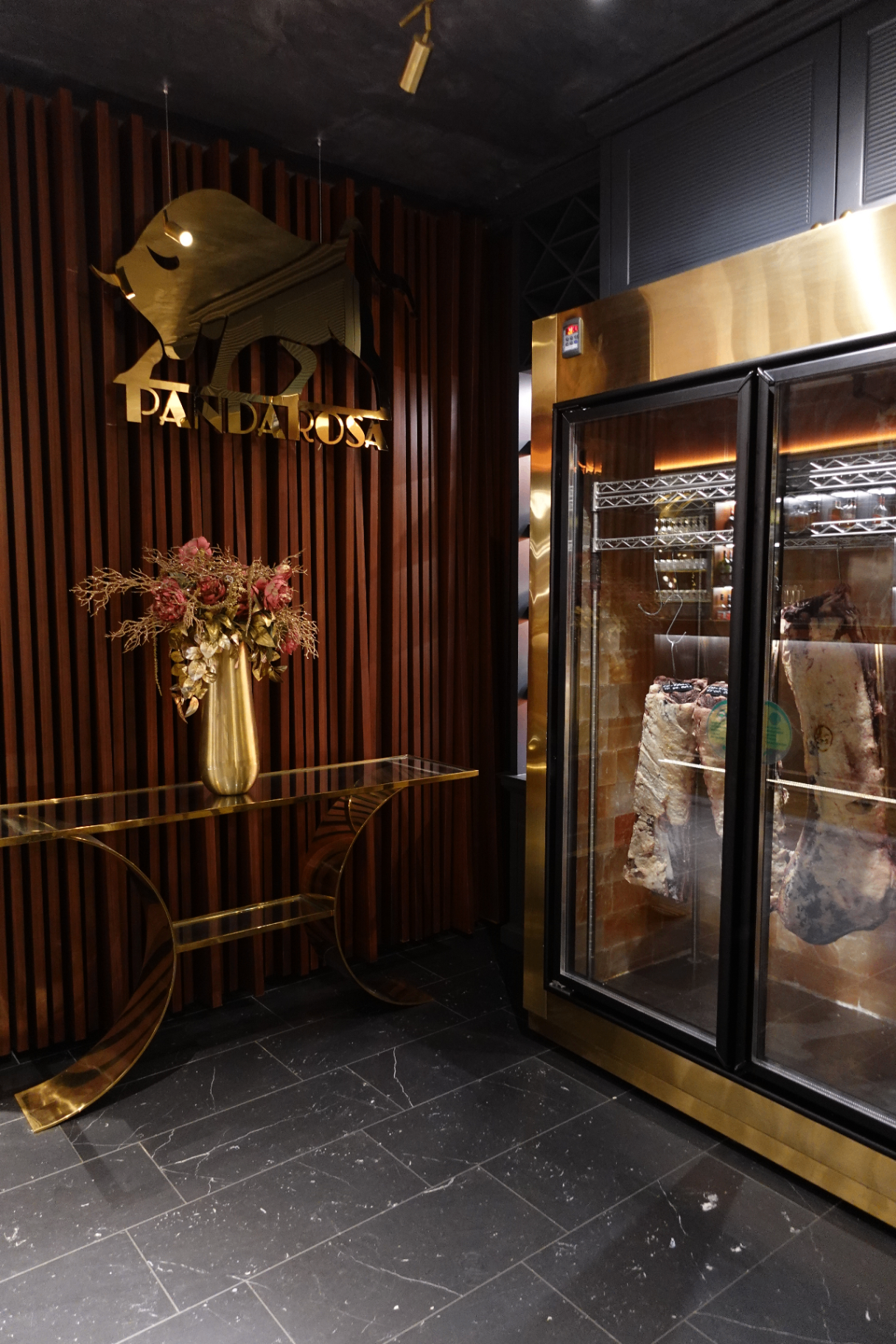 Pandarosa Steakhouse Basel - Best Steakhouse Restaurant in Basel